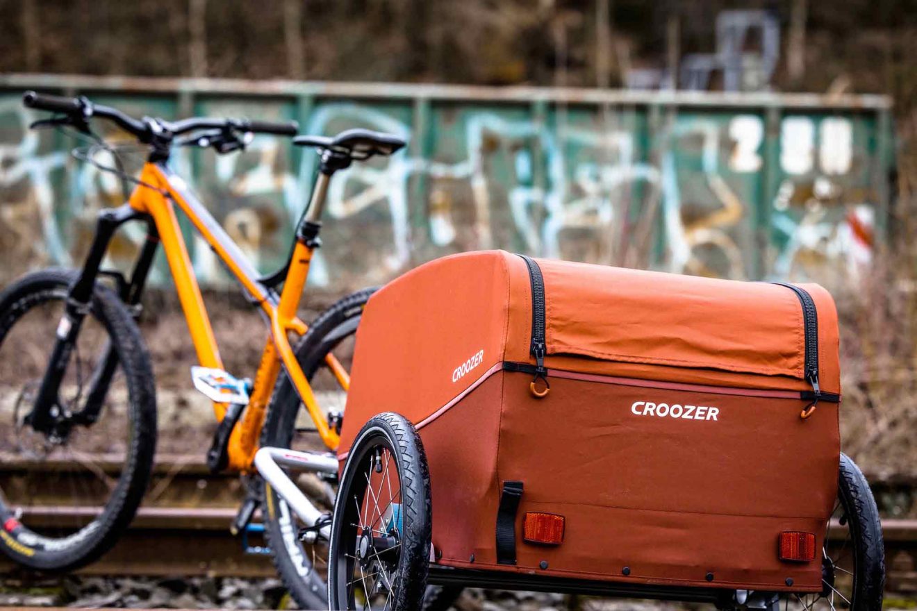 Croozer Cargo Tuure Test: Kleiner Lastenesel zum Ankoppeln