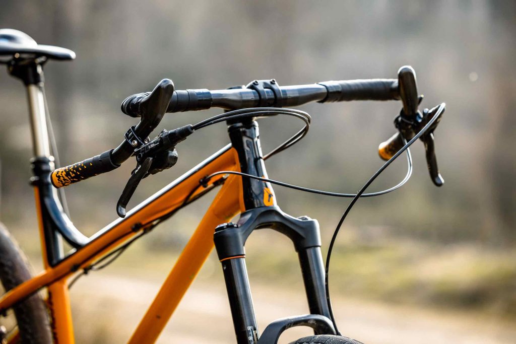 Ein Dropbar für Mountainbikes – wie sinnvoll ist das? Der Beast Hybrid ...